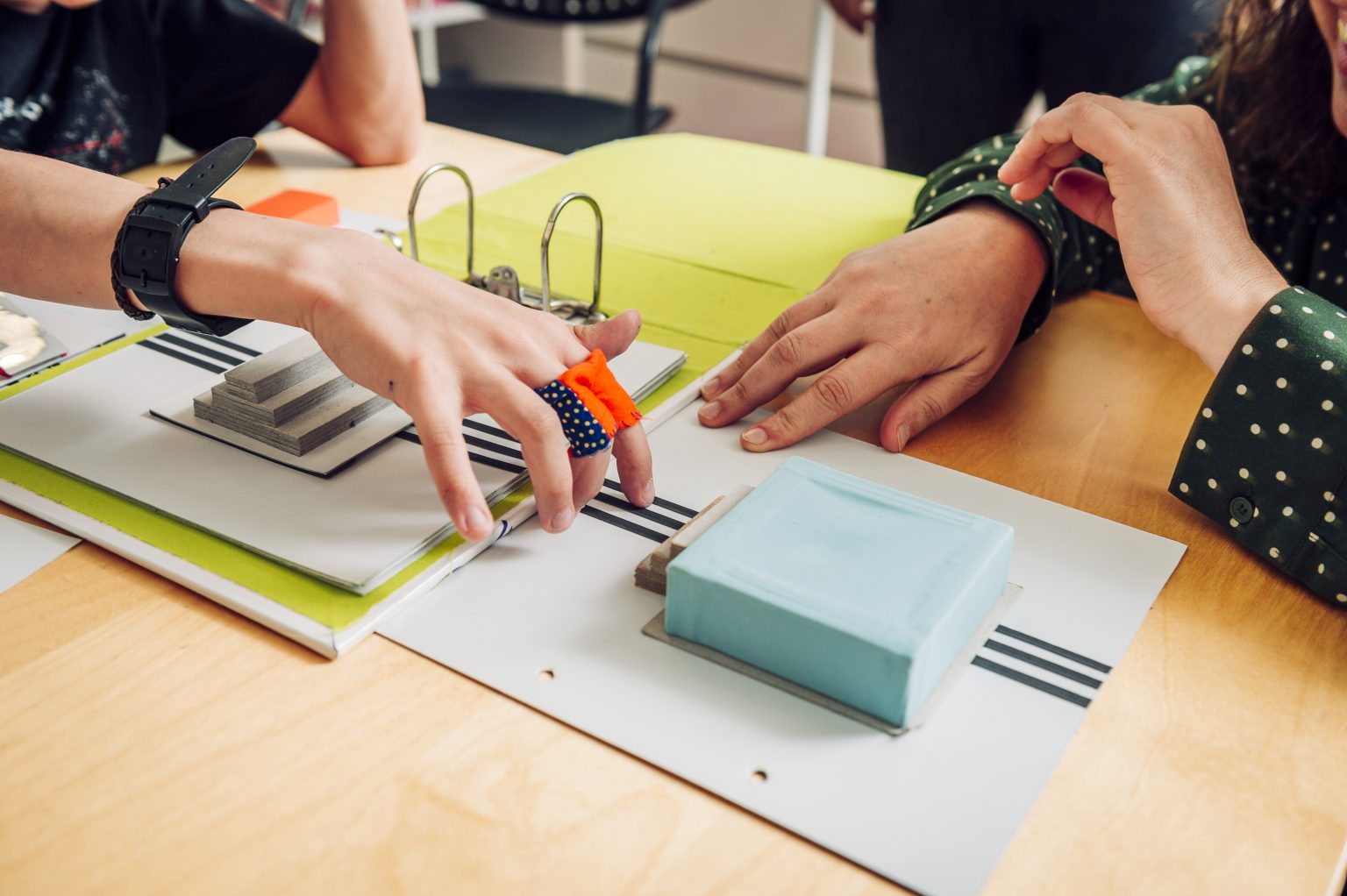 Unité de recherche Développement Individu Processus Handicap Éducation ...